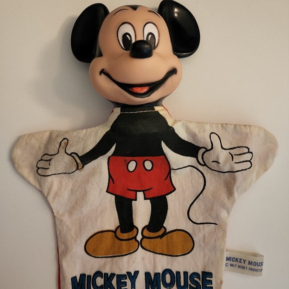 Disney | Toys | Vintage 96s Mickey Mouse Hand Puppet With Squeeker ...